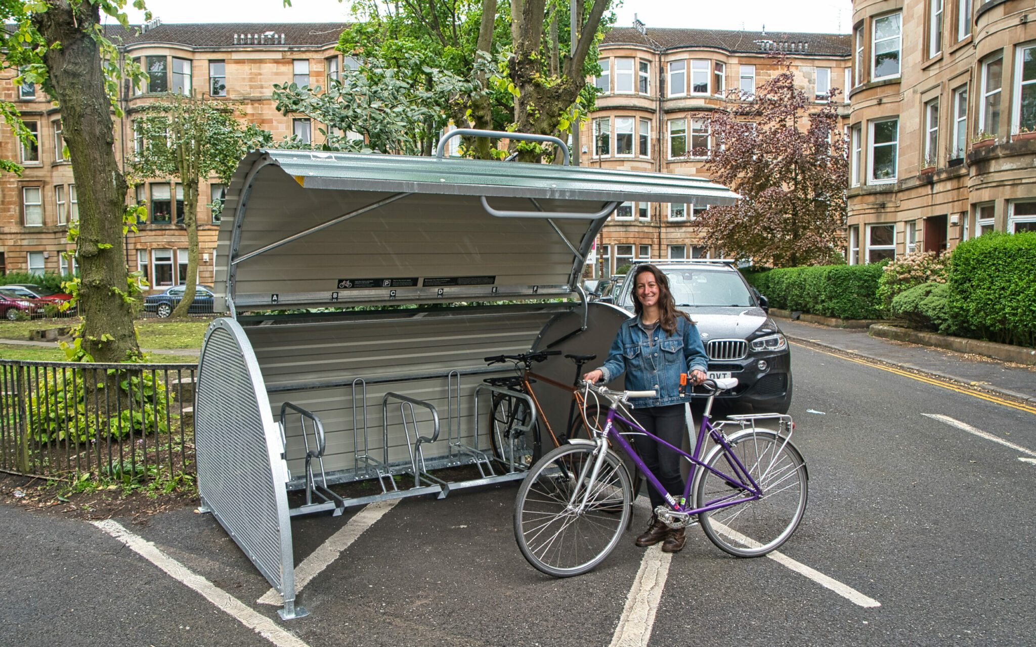 Bikehangar schemes win Scottish Transport Award | Cyclehoop wins award