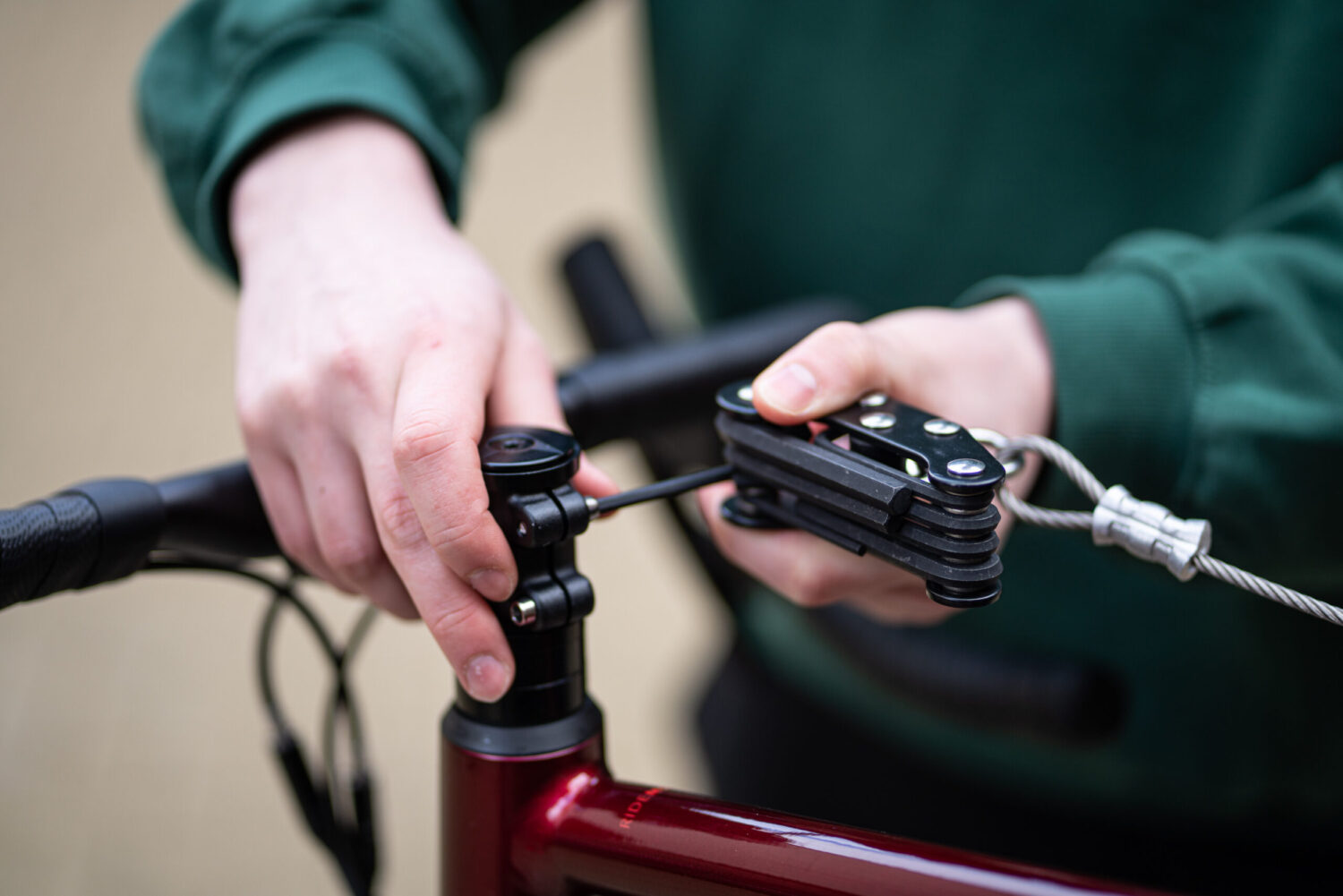 Deluxe Bike Repair Station and Pump Bundle | Cyclehoop